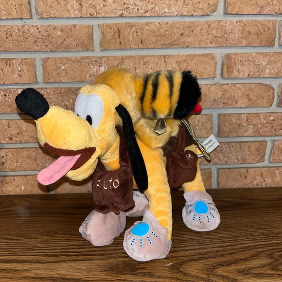 Disney | Toys | Vintage Disneys Daniel Boone Pluto Plushie | Poshmark
